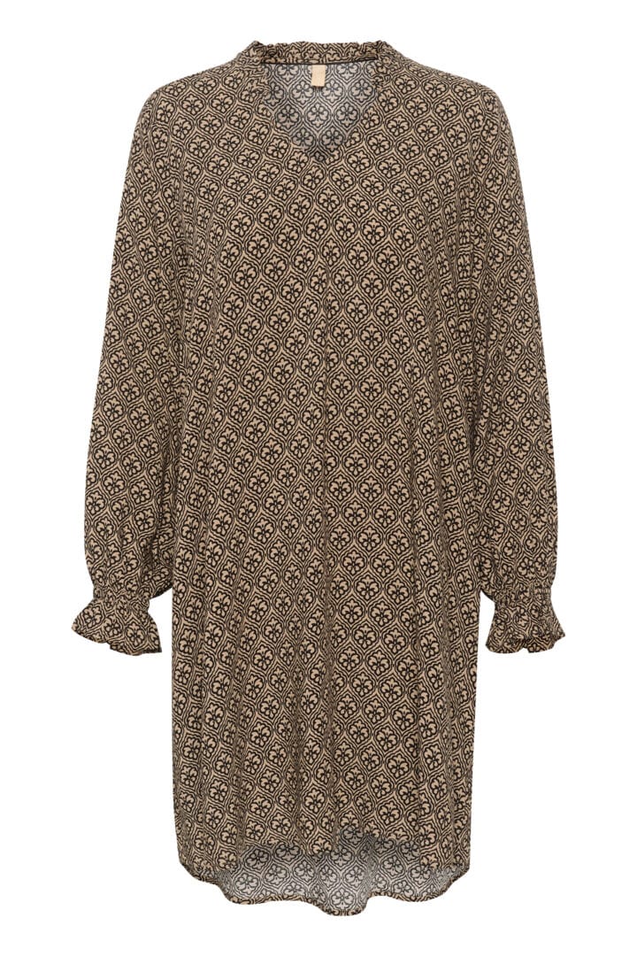 Culture Safi Bello Dress - Sand Graphia – Vørðslan